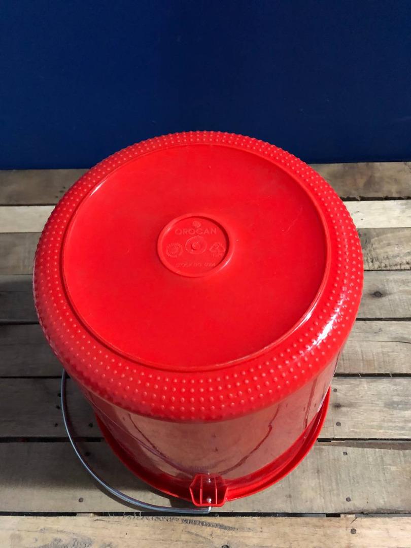 Orocan Utility Pail w/ Handle, Furniture & Home Living, Cleaning ...