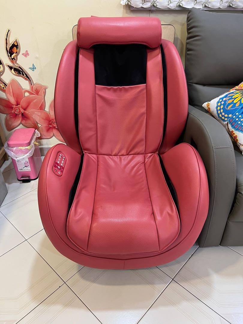 Osim Udivine mini massage chair, Health & Nutrition, Massage Devices on ...