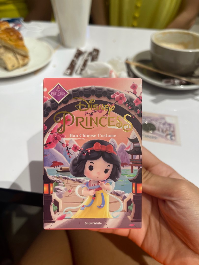 pop mart blind box, Hobbies & Toys, Toys & Games on Carousell