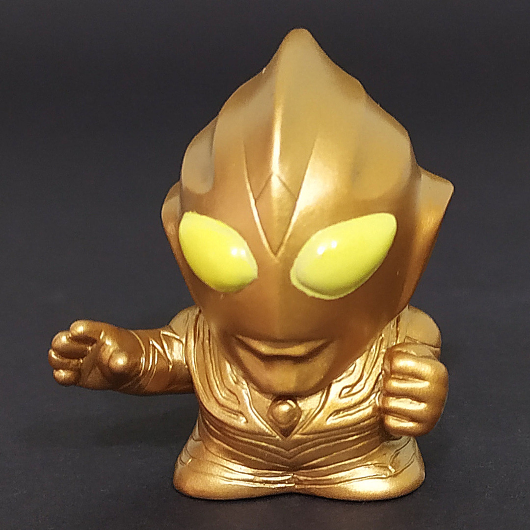 SD Super Deformed Ultraman Tiga Gold Color Ultraman Festival Exclusive ...