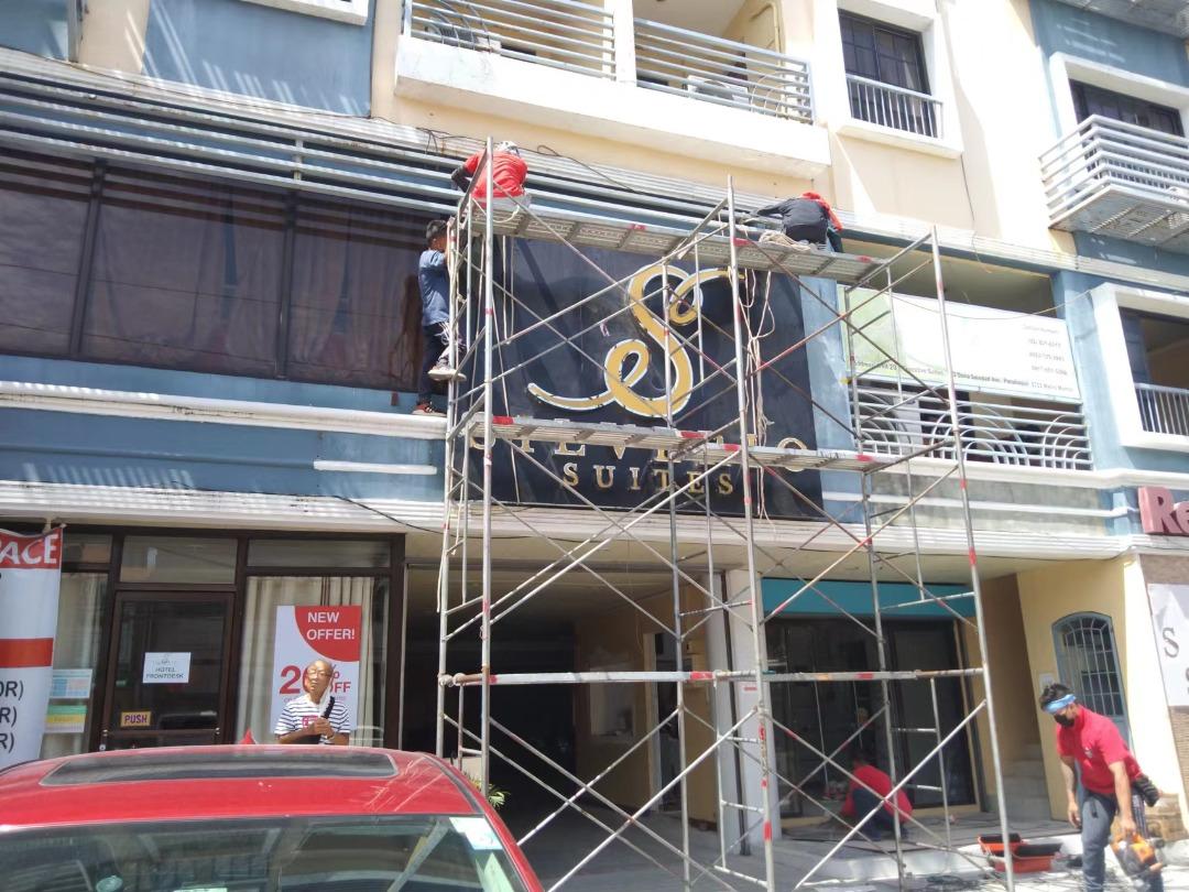 signages / bldg signgae / commercial signage / bank signage / gasoline ...