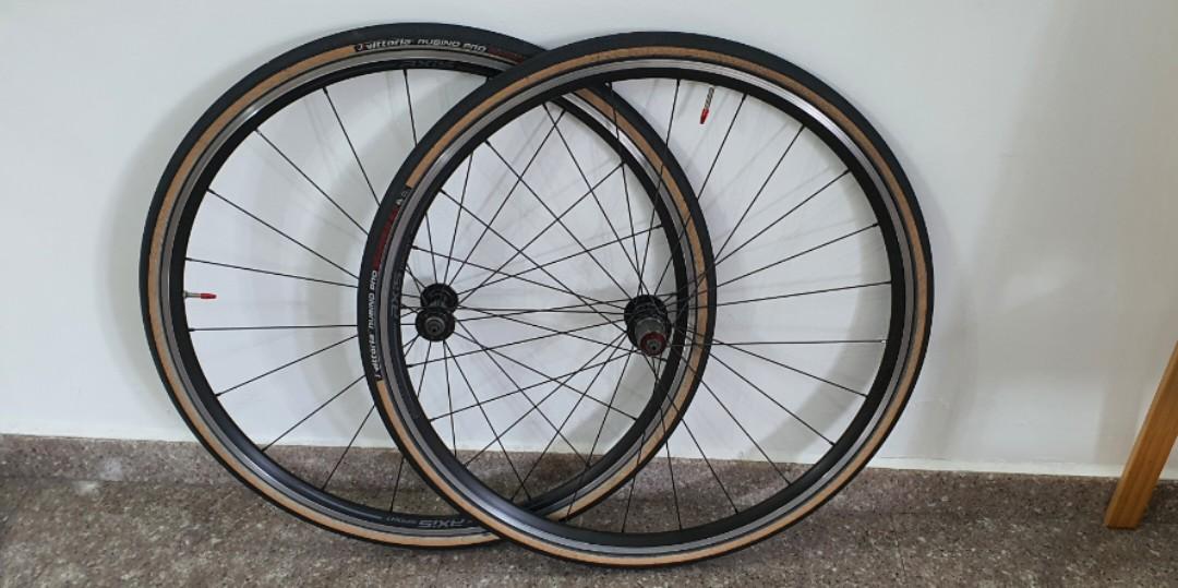 Specialized Axis Sport 700c Wheelset, Sports Equipment, Bicycles ...