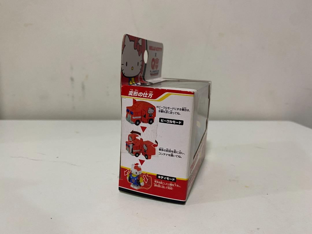 Takara Tomy Hello Kitty x Transformer 變形金剛 車仔, 興趣及遊戲, 玩具 & 遊戲類 - Carousell