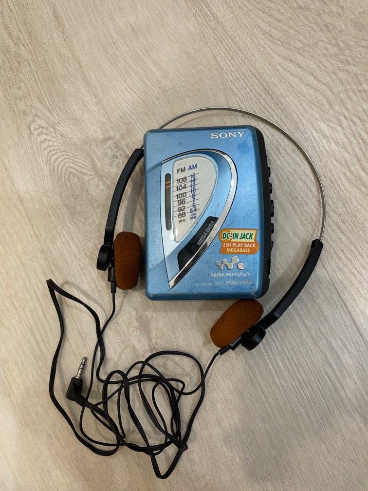 Walkman & headphone vintage, Hobbies & Toys, Collectibles & Memorabilia ...