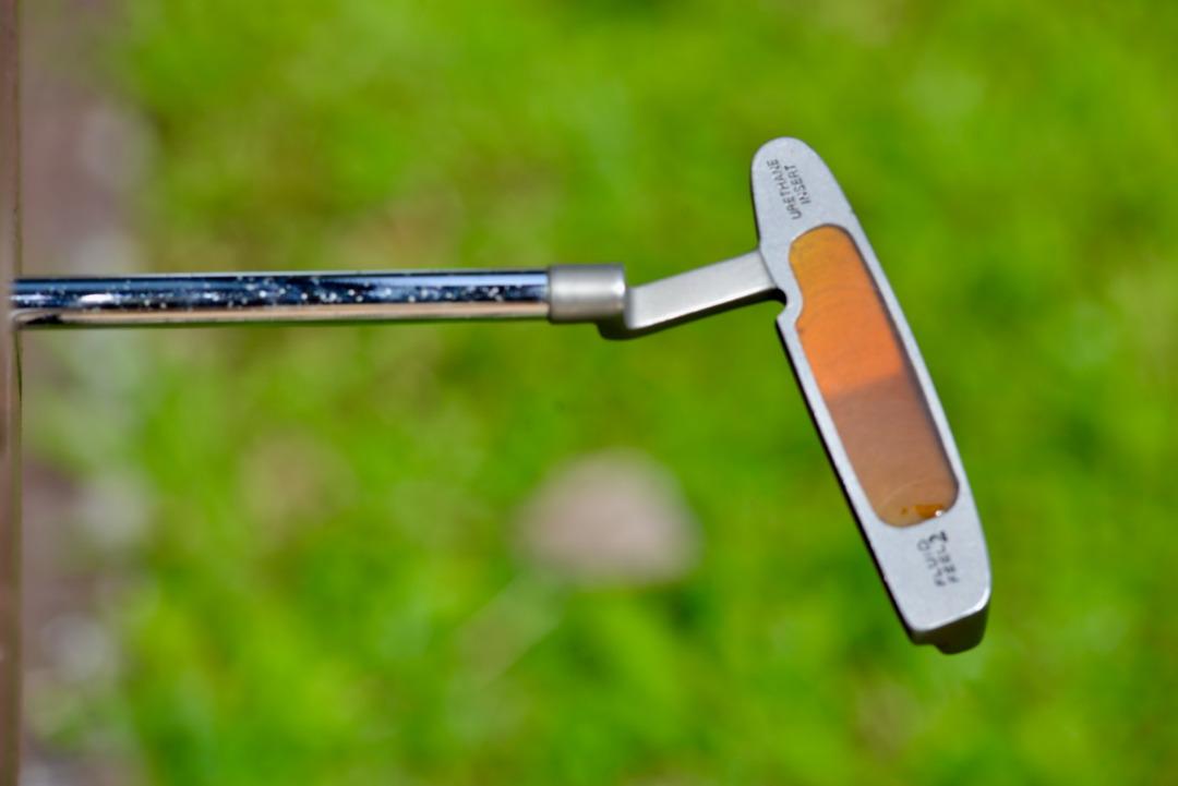 Wilson Deep Red Putter (Fluid Feel and Urethane Insert), Sports ...