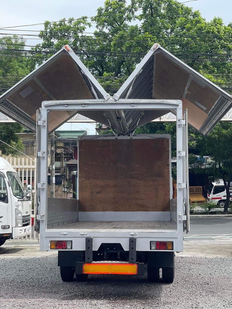 2022 Isuzu Elf Aluminum Wing Van 14.8ft. N-Series NPR 6 Stud, Special ...