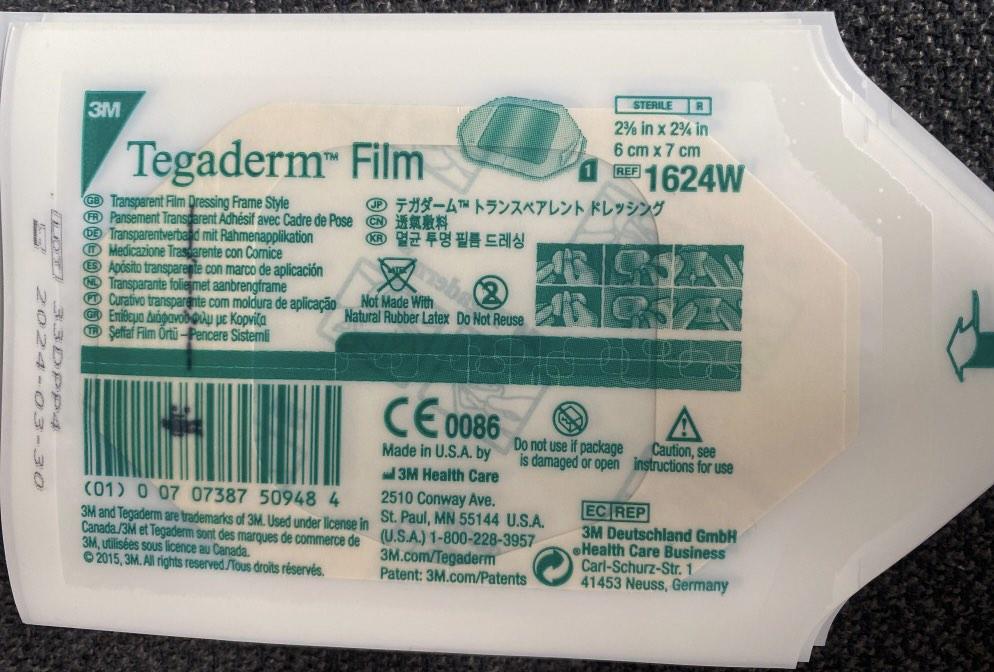 3M Tegaderm Film 1624W 6x 7cm, Health & Nutrition, Medical Supplies ...