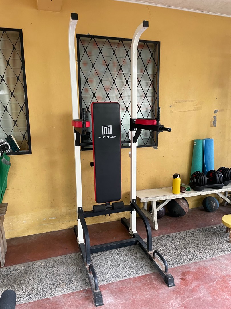 AB workout station, Sports Equipment, Exercise & Fitness, Cardio ...