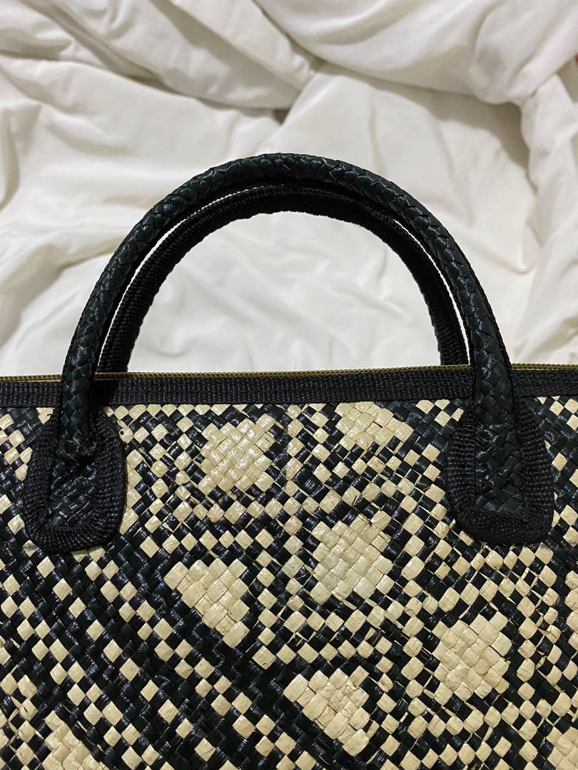 Banig Laptop Bag, Computers & Tech, Parts & Accessories, Laptop Bags ...