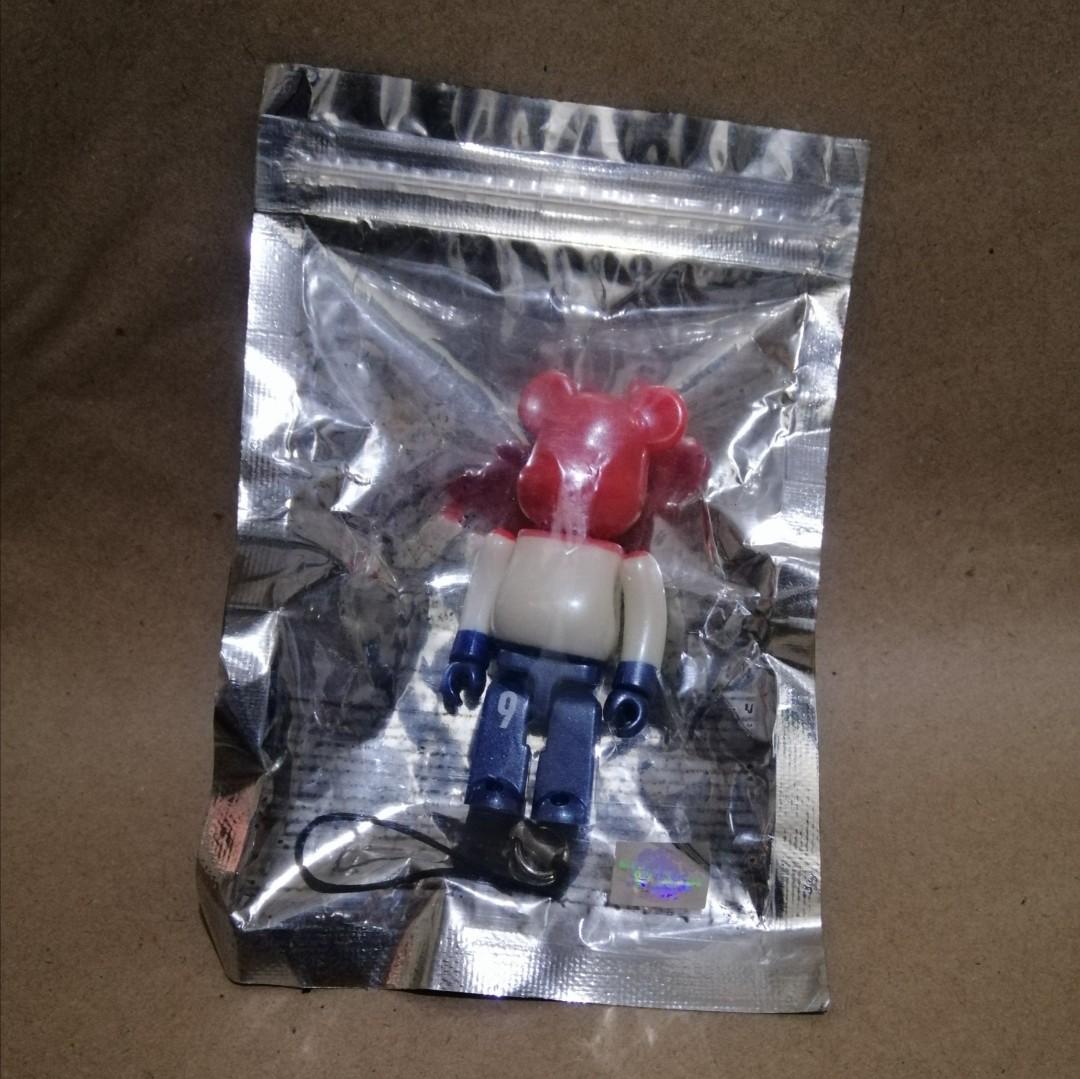 Bear Brick Football flag, Hobbies & Toys, Memorabilia & Collectibles ...