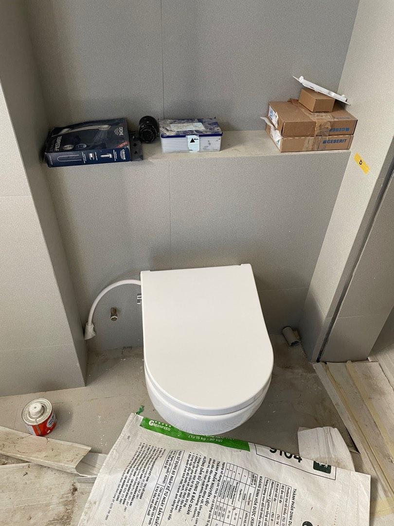 (BRAND NEW) Toto CW253 “Hayon” wall-hung WC toilet bowl, Furniture & Home Living, Bathroom ...