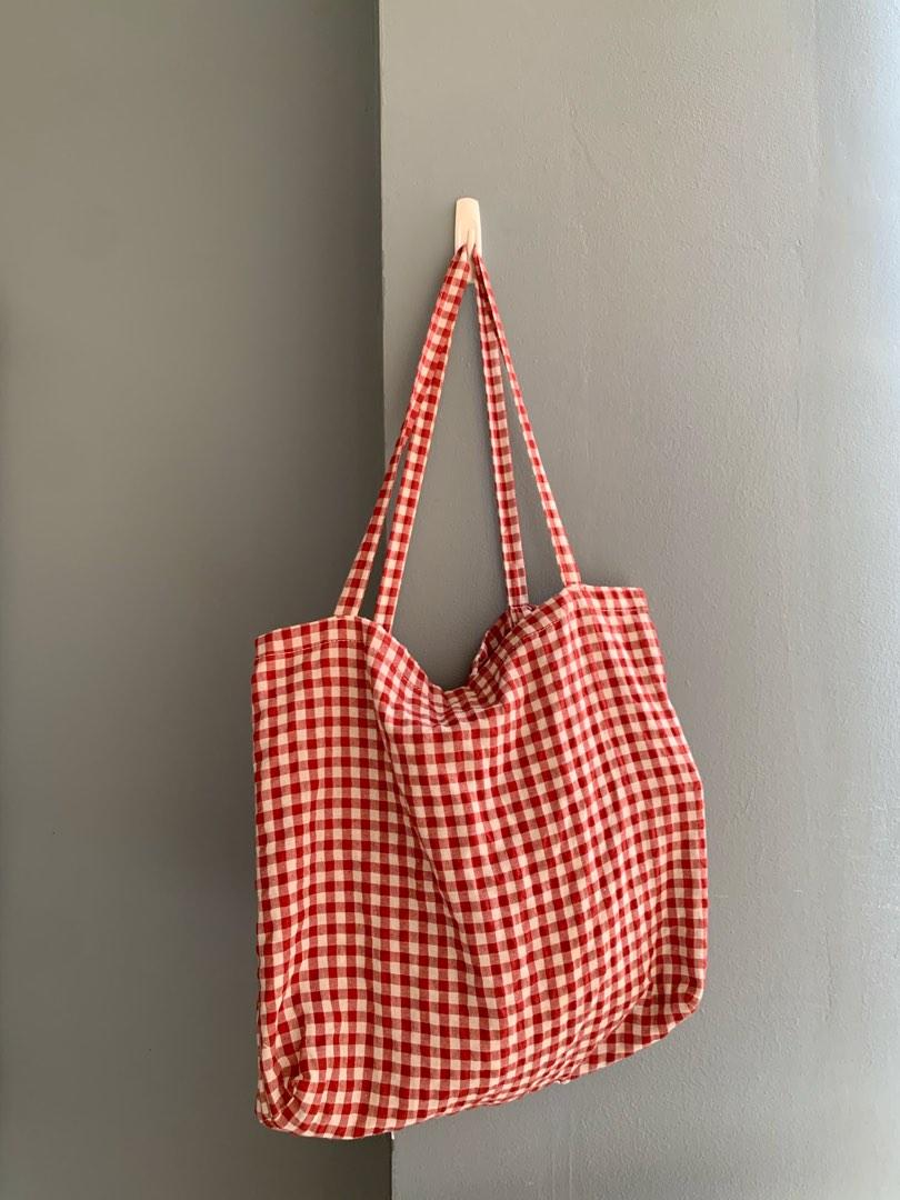 cherry red checkered tote bag, Women's Fashion, Bags & Wallets, Tote ...