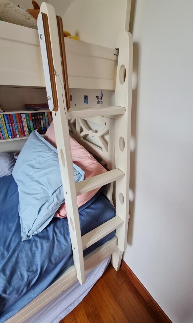 Double Decker Bad Frames, Furniture & Home Living, Furniture, Bed ...