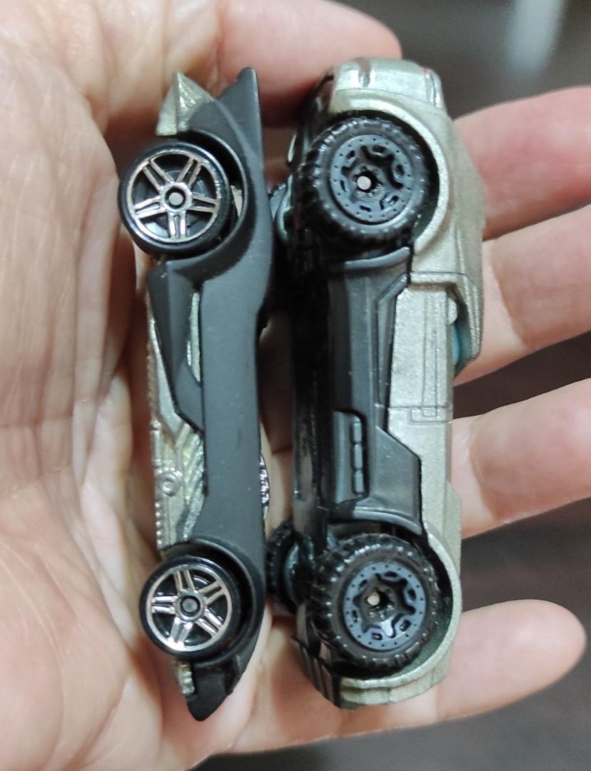 Hot Wheels 1/64 Armored Batman DC Comics S07 Batmobile, Hobbies & Toys ...