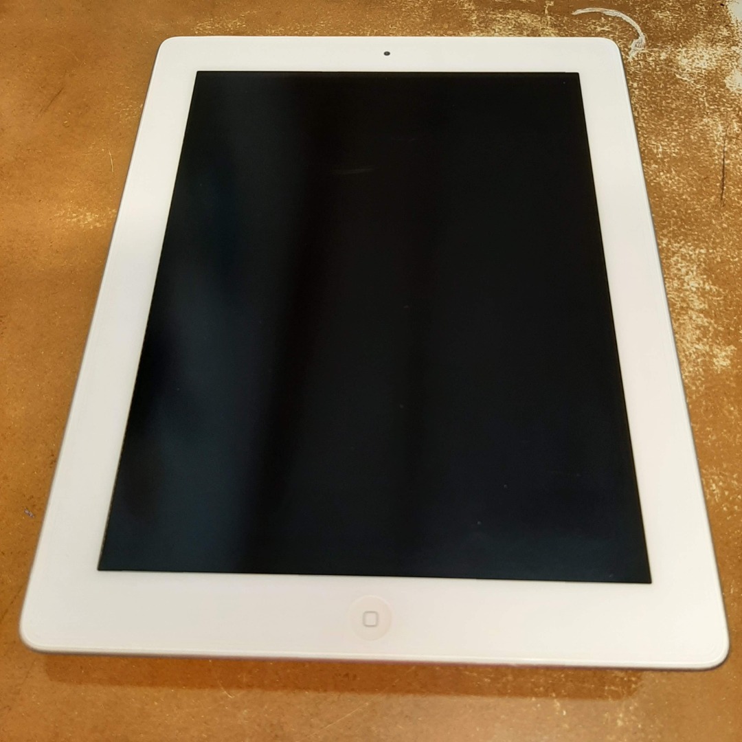 Apple iPad 3rd Gen 16GB - REPRICED, Mobile Phones & Gadgets, Tablets ...