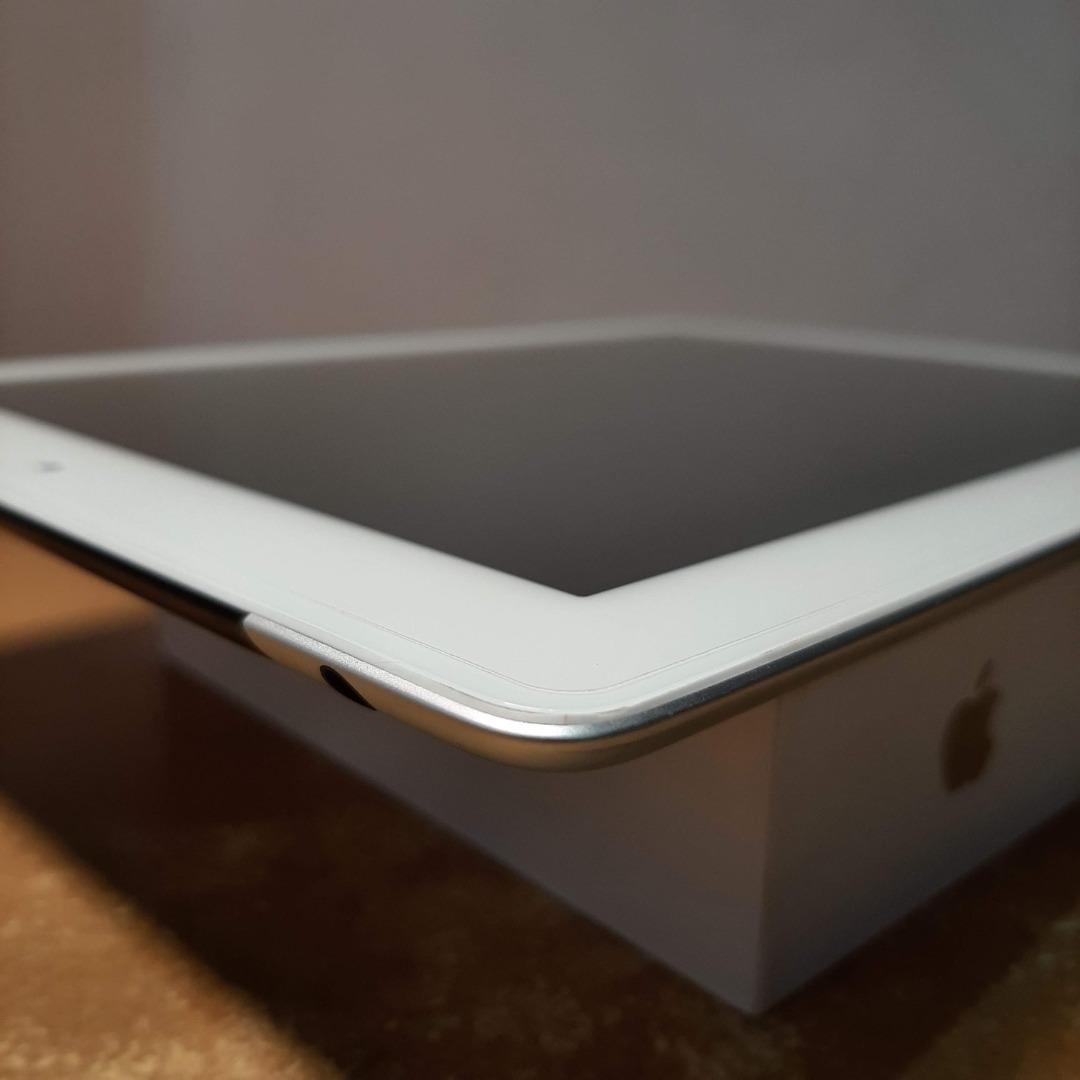 Apple iPad 3rd Gen 16GB - REPRICED, Mobile Phones & Gadgets, Tablets ...
