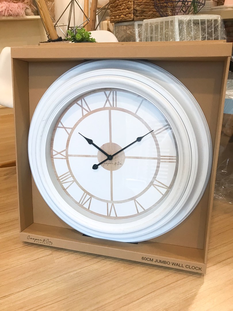 Jumbo Big Wall Clock 60cm, Furniture & Home Living, Home Decor, Clocks ...