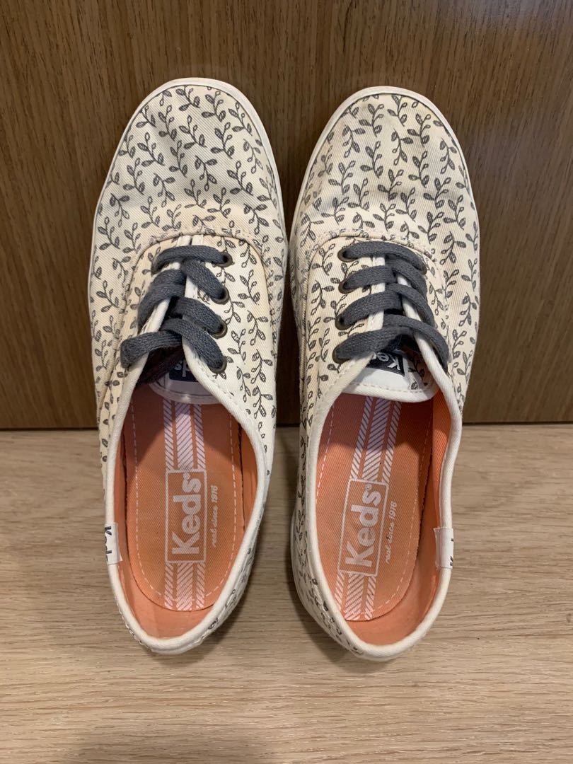Keds flora design, Women's Fashion, Footwear, Sneakers on Carousell
