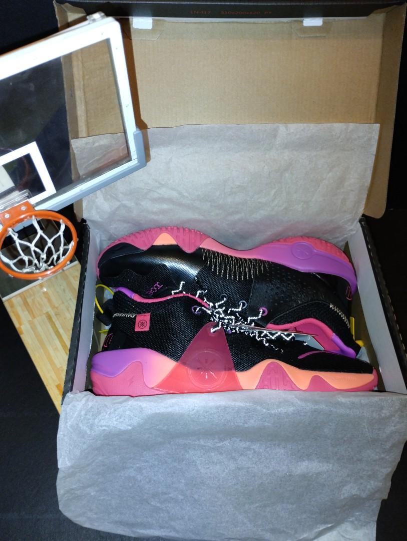 Li Ning DLo Ice on Court, Men's Fashion, Footwear, Sneakers on Carousell