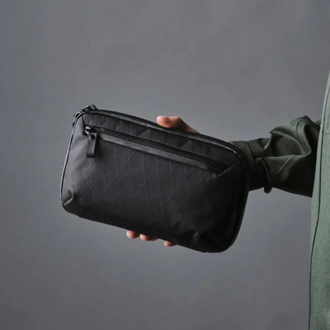 ALPAKA Element Tech Case Mini Tech Organiser Pouch, Men's Fashion, Bags ...