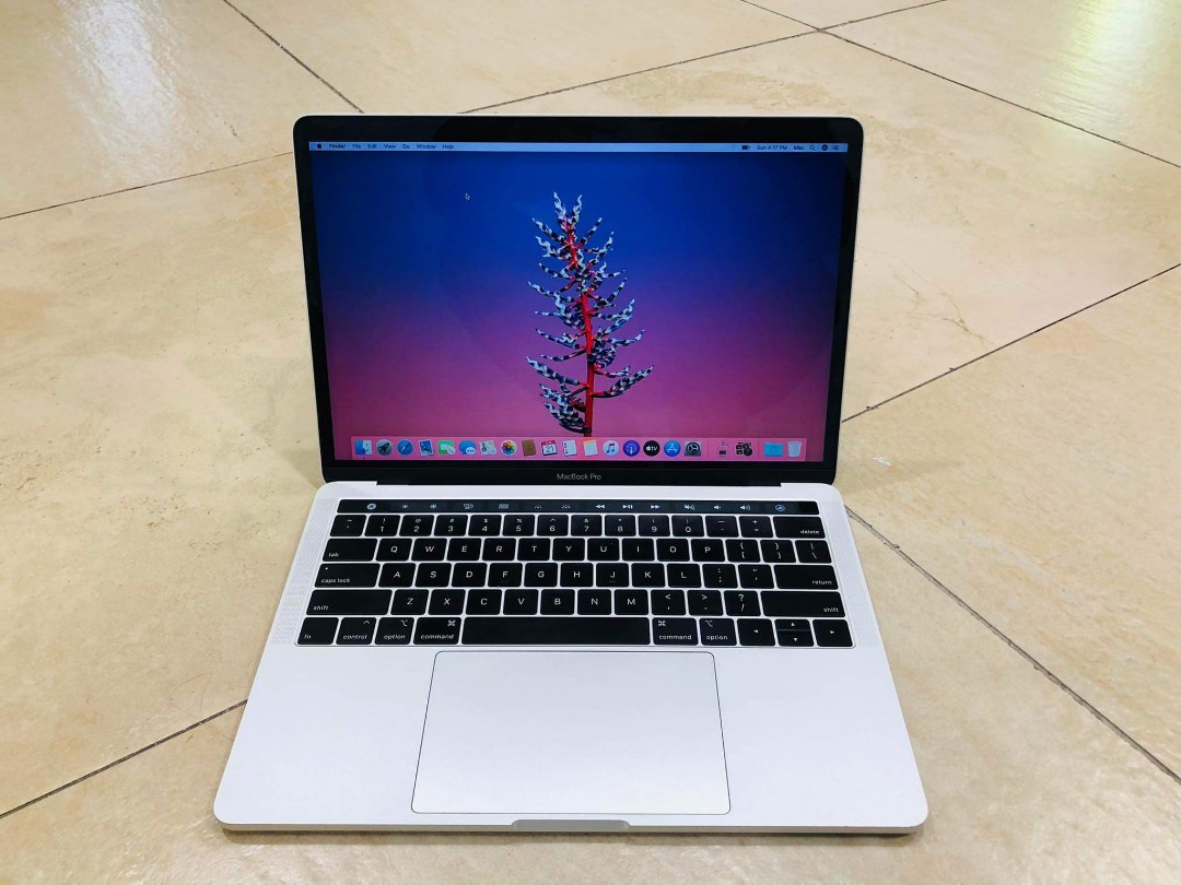 Macbook Pro (13-inch, 2018, Four Thunderbolt 3 Ports) 16 GB 512 SSD Os ...