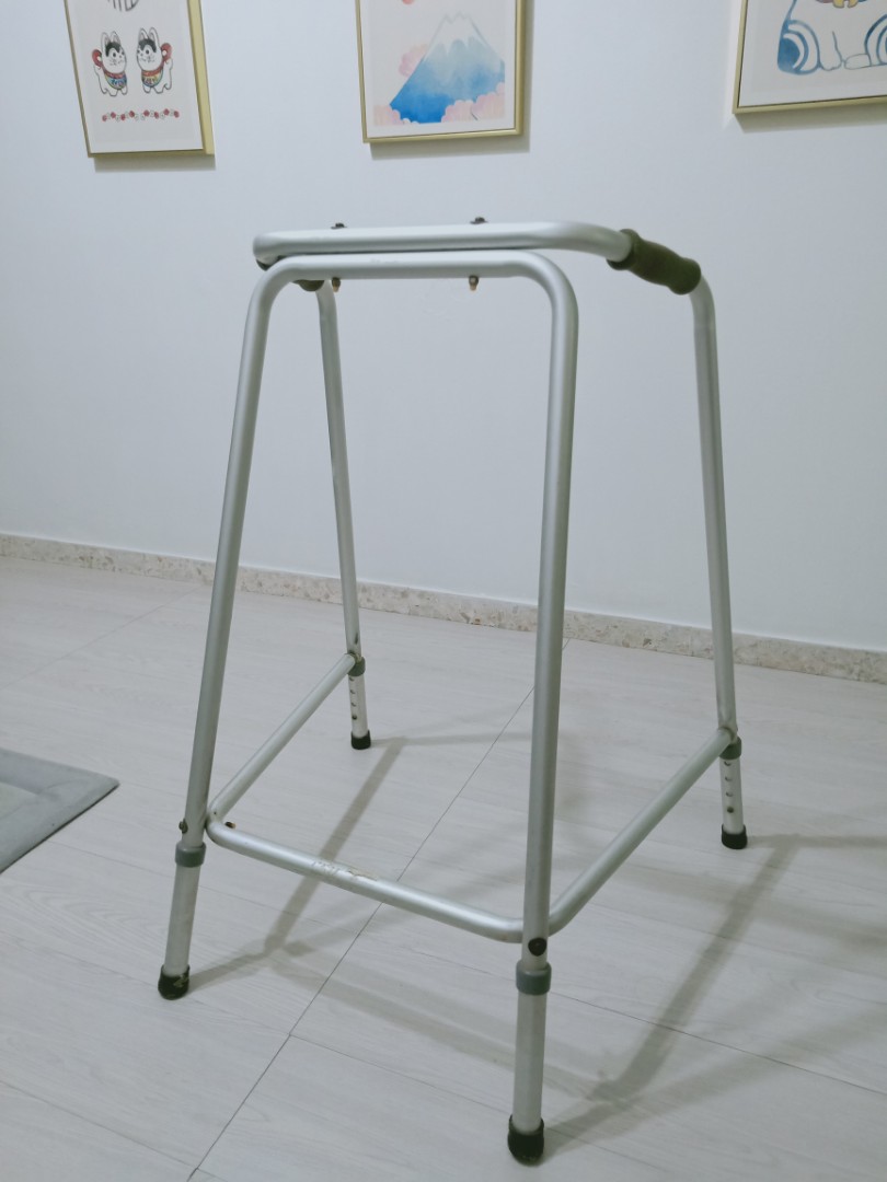 Medical Walking Frame, Health & Nutrition, Assistive & Rehabilatory ...