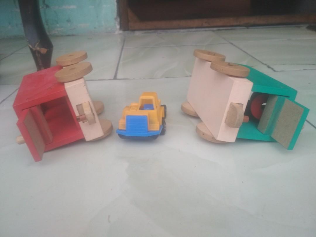 Mobil mobilan balok, Bayi & Anak, Mainan & Baby Walker di Carousell