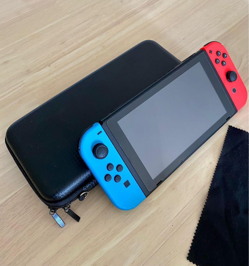 Nintendo switch V2 (with casing), Video Gaming, Video Game Consoles ...