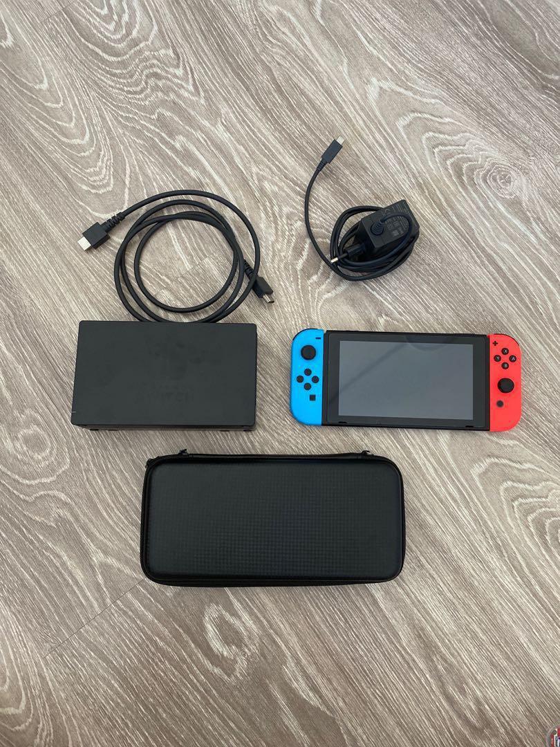 Nintendo switch V2 (with casing), Video Gaming, Video Game Consoles ...