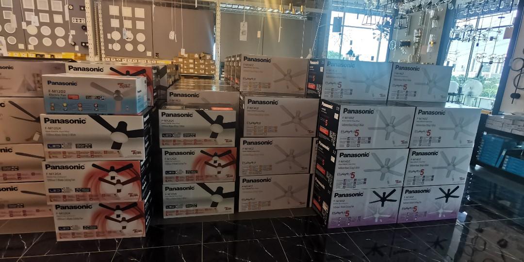 PANASONIC 60" CEILING FAN FM15GW, Furniture & Home Living, Lighting & Fans, Fans on Carousell