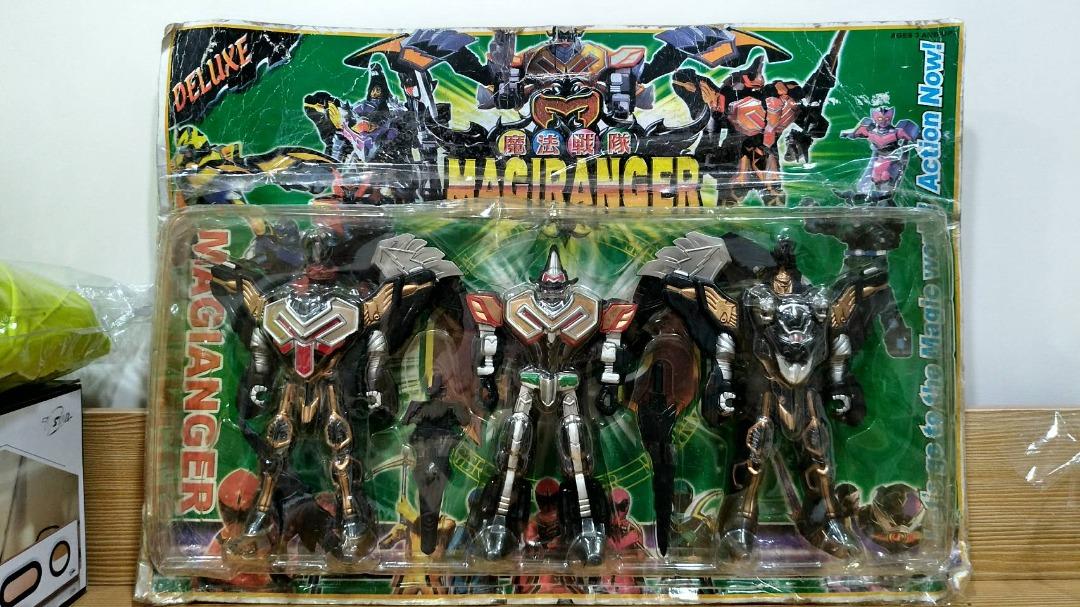 power rangers 金剛戰士 吊卡 盒玩 公仔 恐龍戰隊 絕版 懷舊 早期 魔法戰隊 magiranger, 書籍、休閒與玩具, 玩具 ...