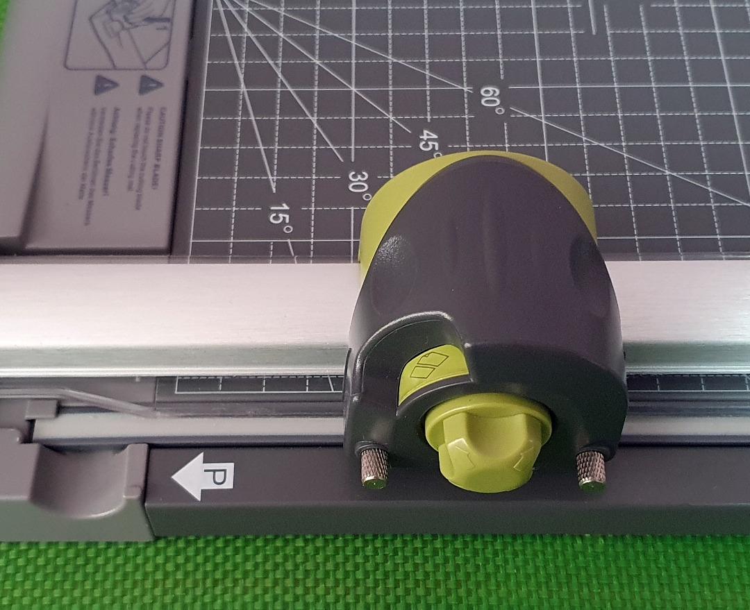 rexel SmartCut A425 4-in-1 Cutter, Hobbies & Toys, Stationery & Craft ...