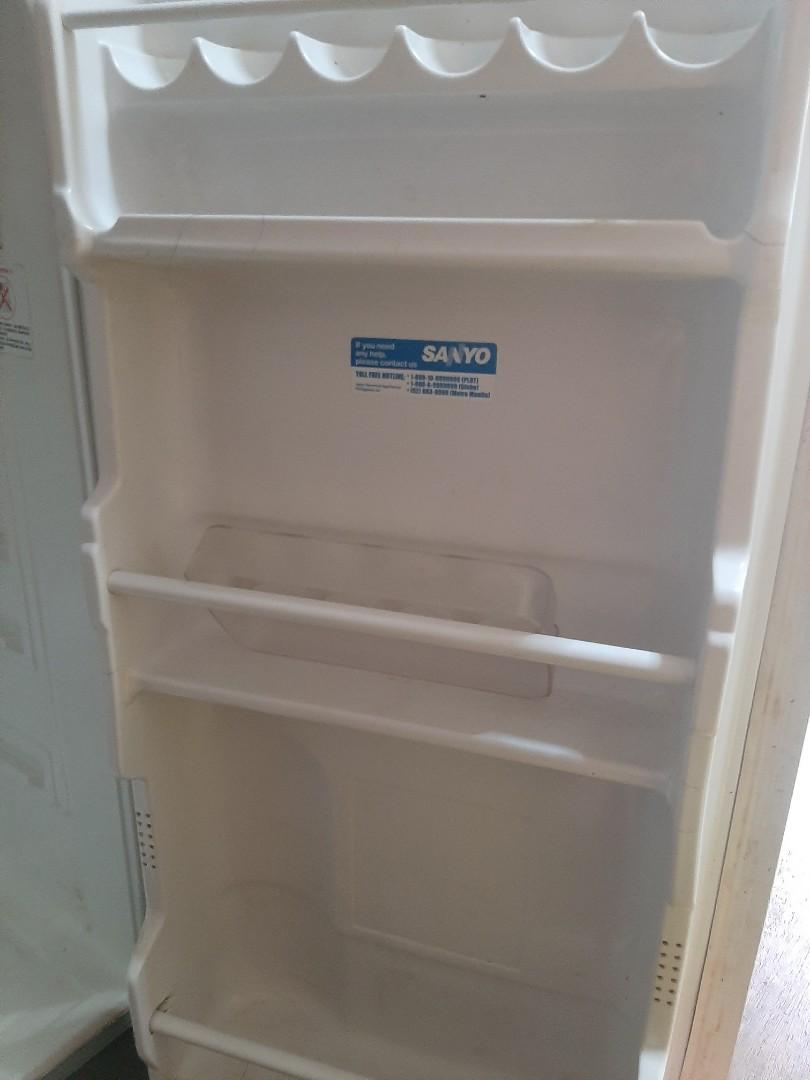 Sanyo ref mini, TV & Home Appliances, Kitchen Appliances, Refrigerators ...