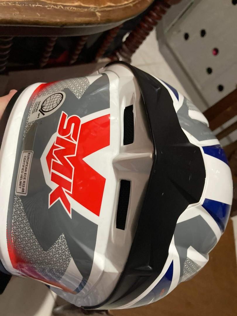 Smk helmet, Motorbikes, Motorbike Parts & Accessories, Helmets and ...
