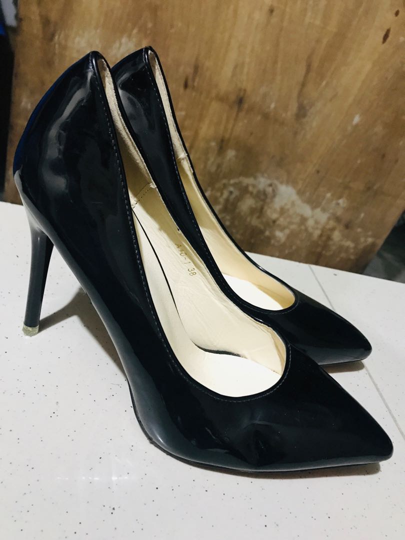 STILETTO, Women's Fashion, Footwear, Heels on Carousell