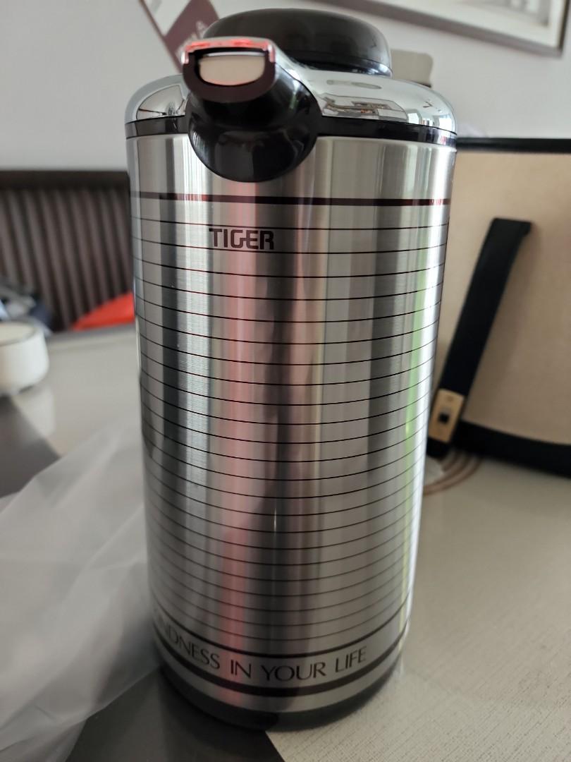 Tiger Vacuum Jug 1 Liter, Furniture & Home Living, Kitchenware ...