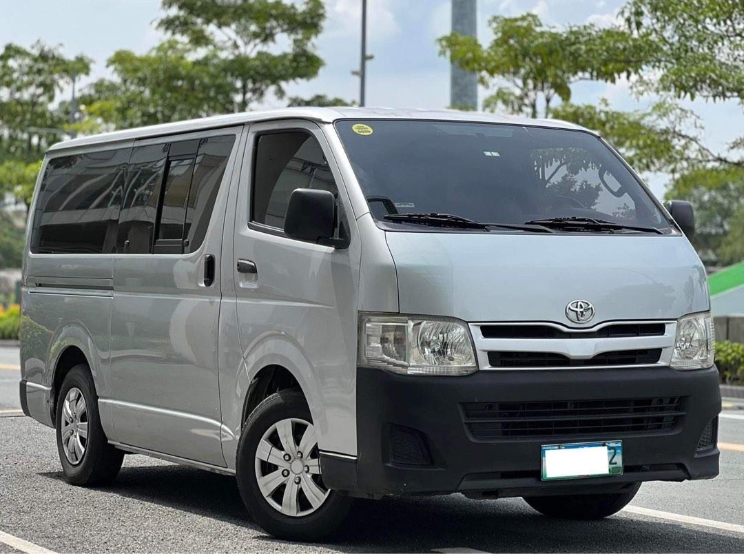 Toyota Hiace Commuter Manual on Carousell