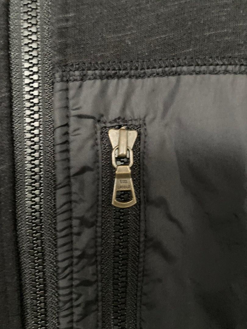 uniqlo airism tomas maier zip up windbreaker, Men's Fashion, Coats ...