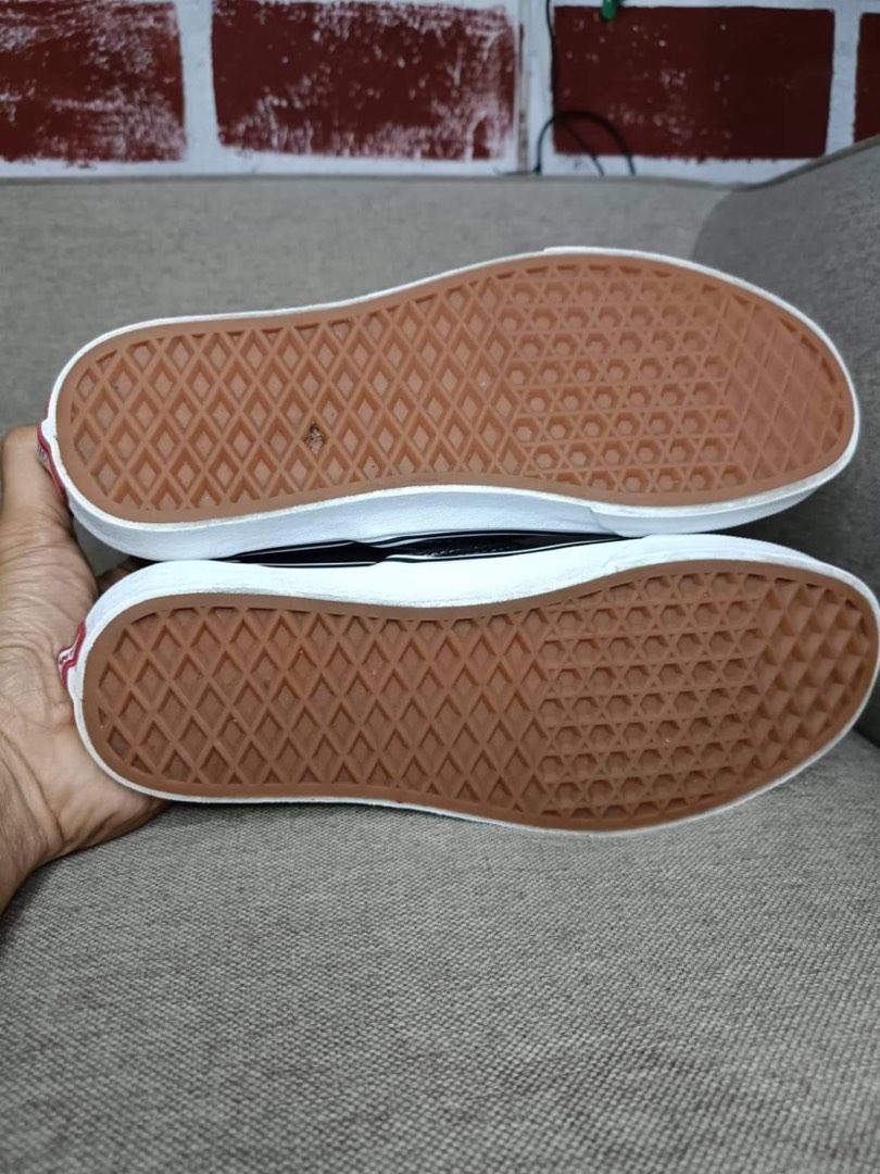 Vans X Chanel, Men's Fashion, Footwear, Sneakers on Carousell