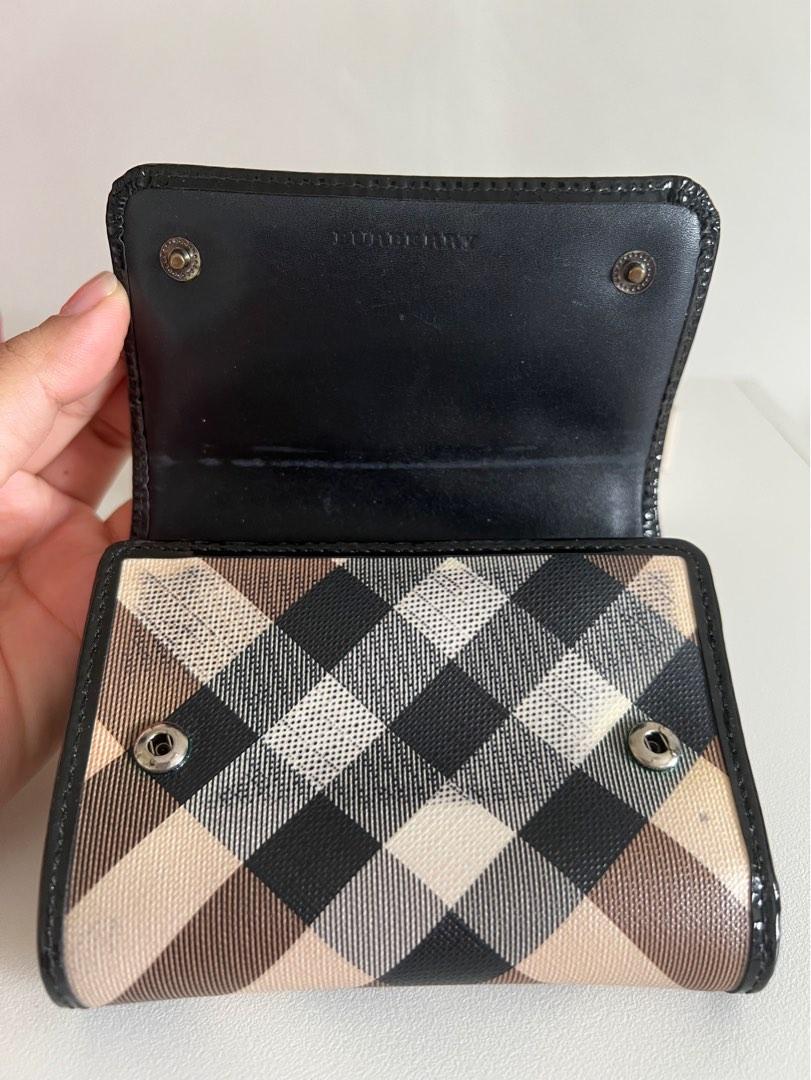 Vintage Burberry Wallet (Authentic), Women's Fashion, Bags & Wallets ...