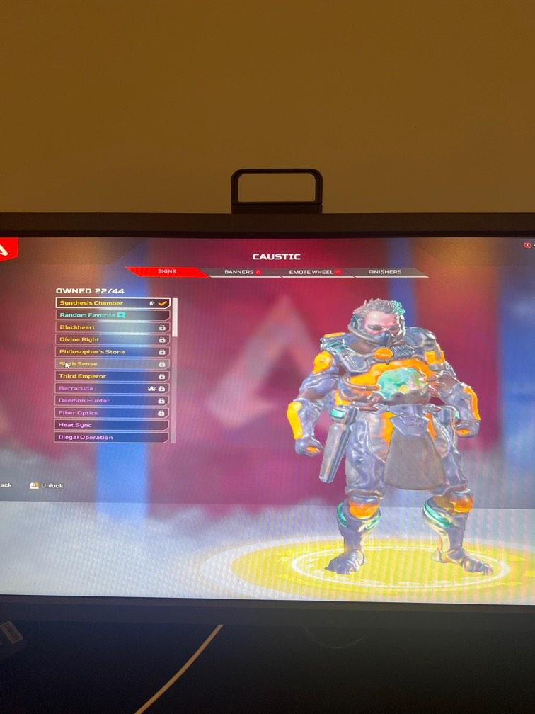 Wraith heirloom with 90+ legendaries (rare protector of the void skin ...