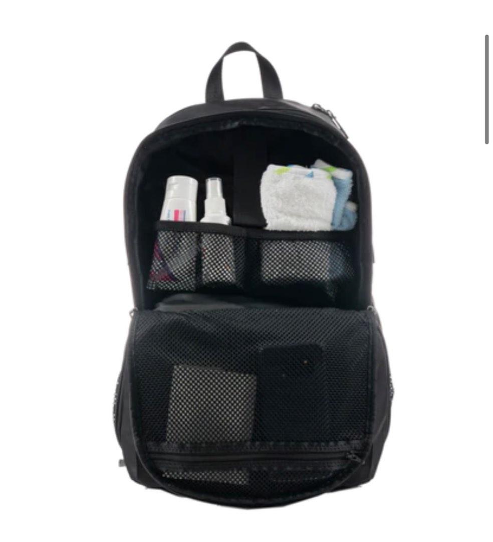 13Thirteen Diaper Backpack - Black, Babies & Kids, Going Out, Diaper ...