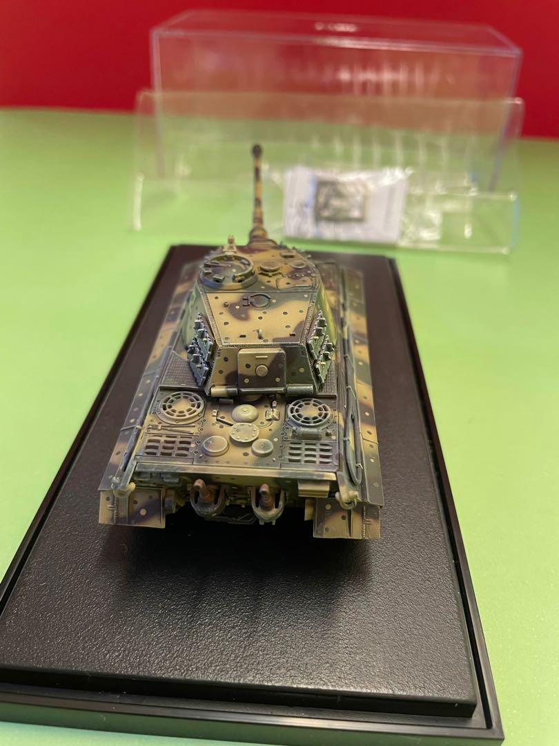 1/72 Dragon Armor 60129 Ardennes Offensive King Tiger w/Fallschirmjager ...