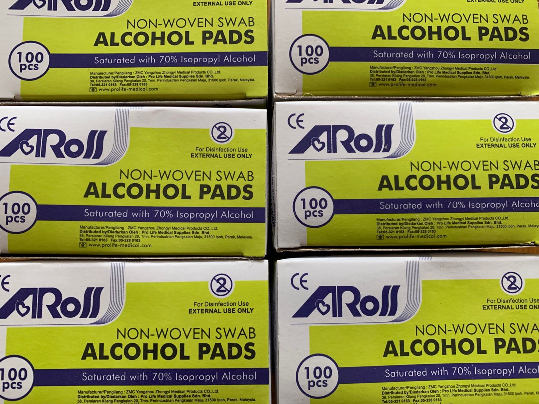 Alcohol Pads, Health & Nutrition, Medical Supplies & Tools on Carousell