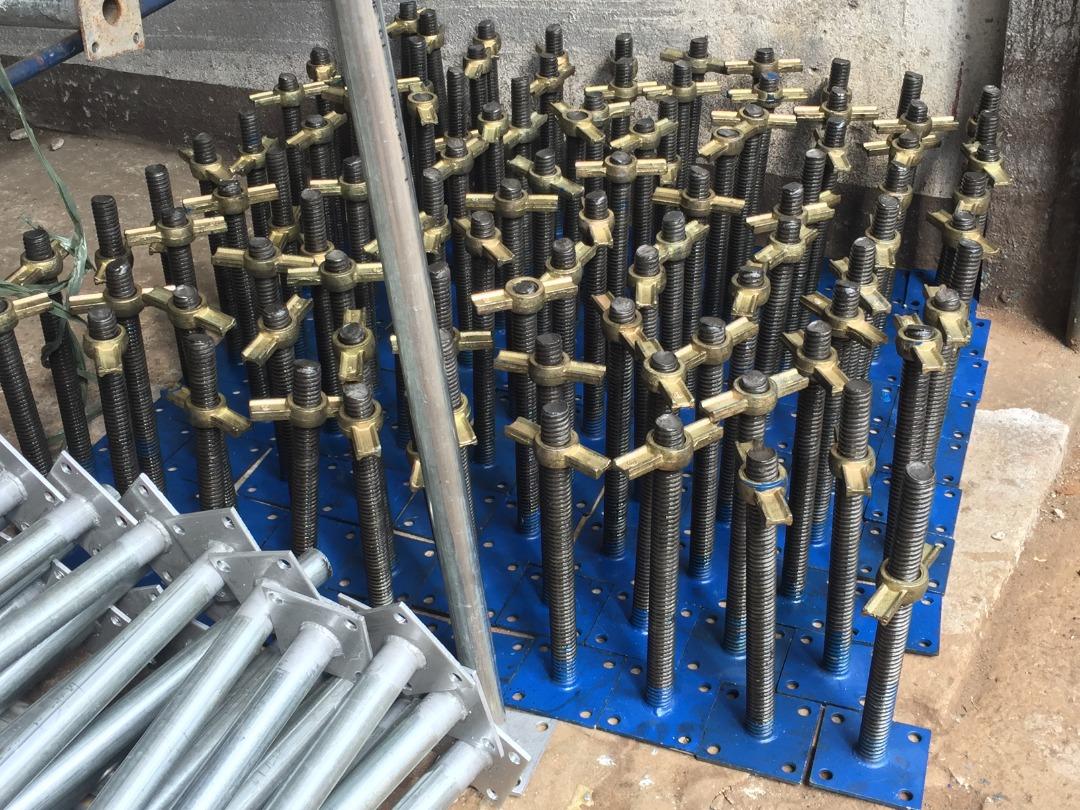 Cross Brace Catwalk Planks Base Jack Caster Wheel Gi Pipe, Commercial ...