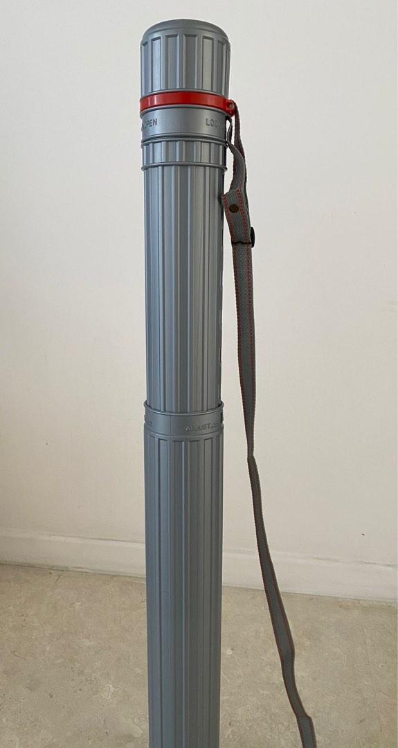 Extendable art drawing paper holder, Hobbies & Toys, Stationery & Craft ...