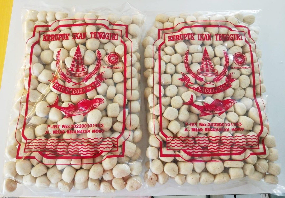 Fish cracker from Indonesia, kerupuk/keropok ikan tenggiri (Indonesian ...