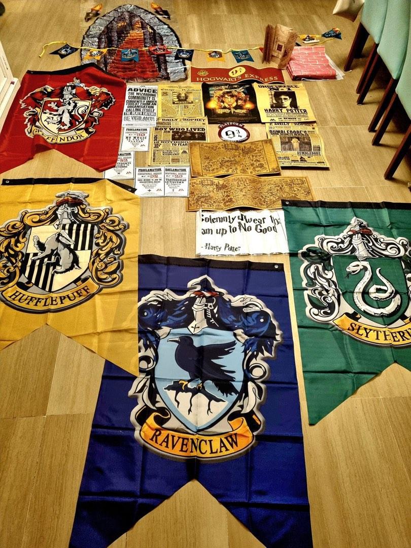 Harry Potter decoration bundle pre-loved, Hobbies & Toys, Stationery ...