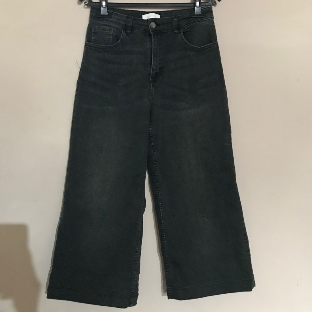 H&M SQUARE PANTS, Women's Fashion, Bottoms, Jeans on Carousell