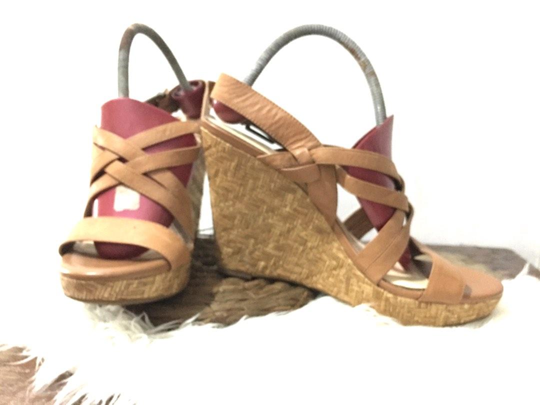 Jessica Simpson Leather Strap Wedge!, Women's Fashion, Footwear, Wedges ...